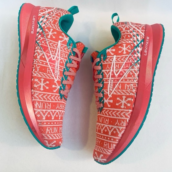Brooks | Shoes | Brooks Revel 5 Run Merry Running Shoes | Poshmark